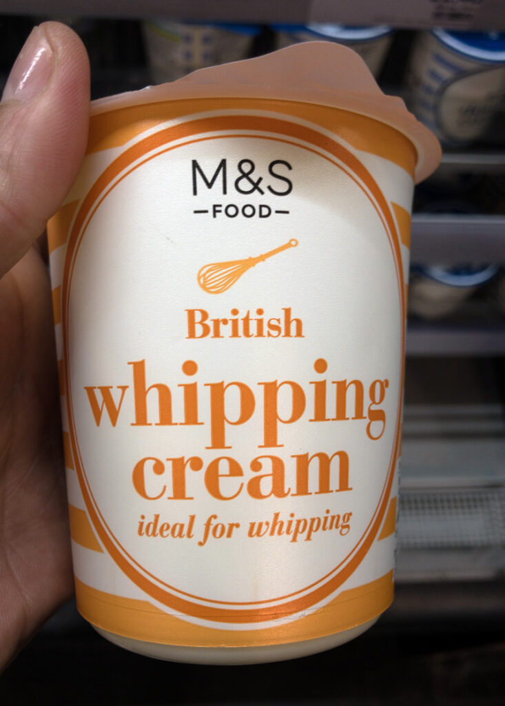Tout savoir sur les crèmes anglaises (British cream) - Chez Becky et ...