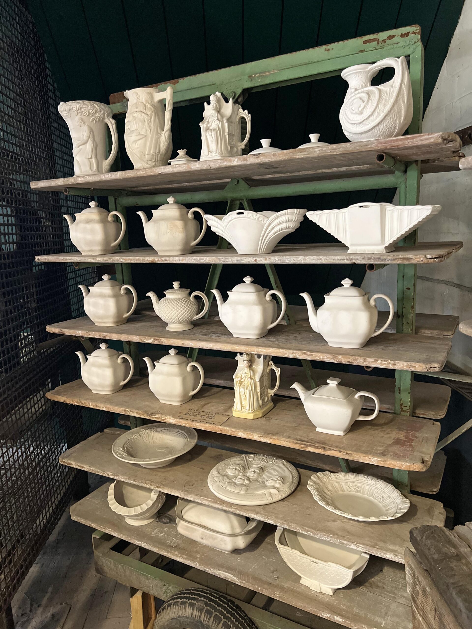 Middleport pottery | Burleigh pottery factory - Chez Becky et Liz, Blog ...